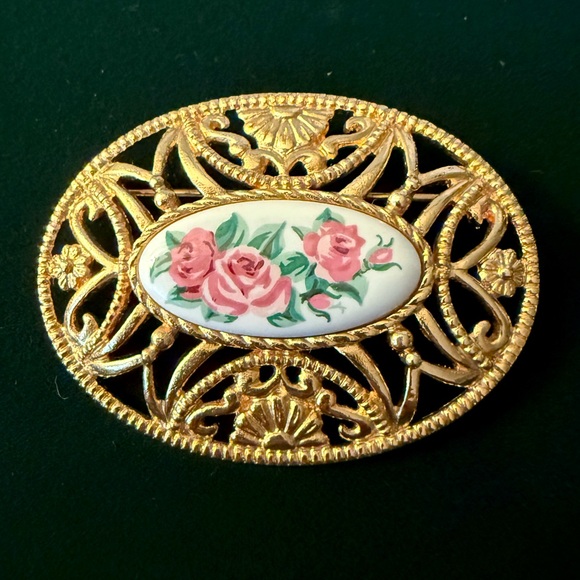 Avon | Jewelry | Vintage Avon Rose Brooch Cameo Pink White Porcelain ...
